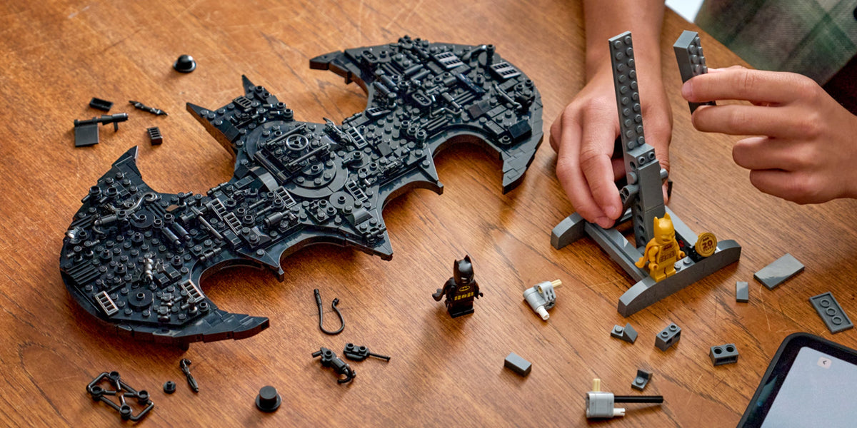 New LEGO Batman Sets 2026 Revealed: 20th Anniversary Logo and Batmobil ...