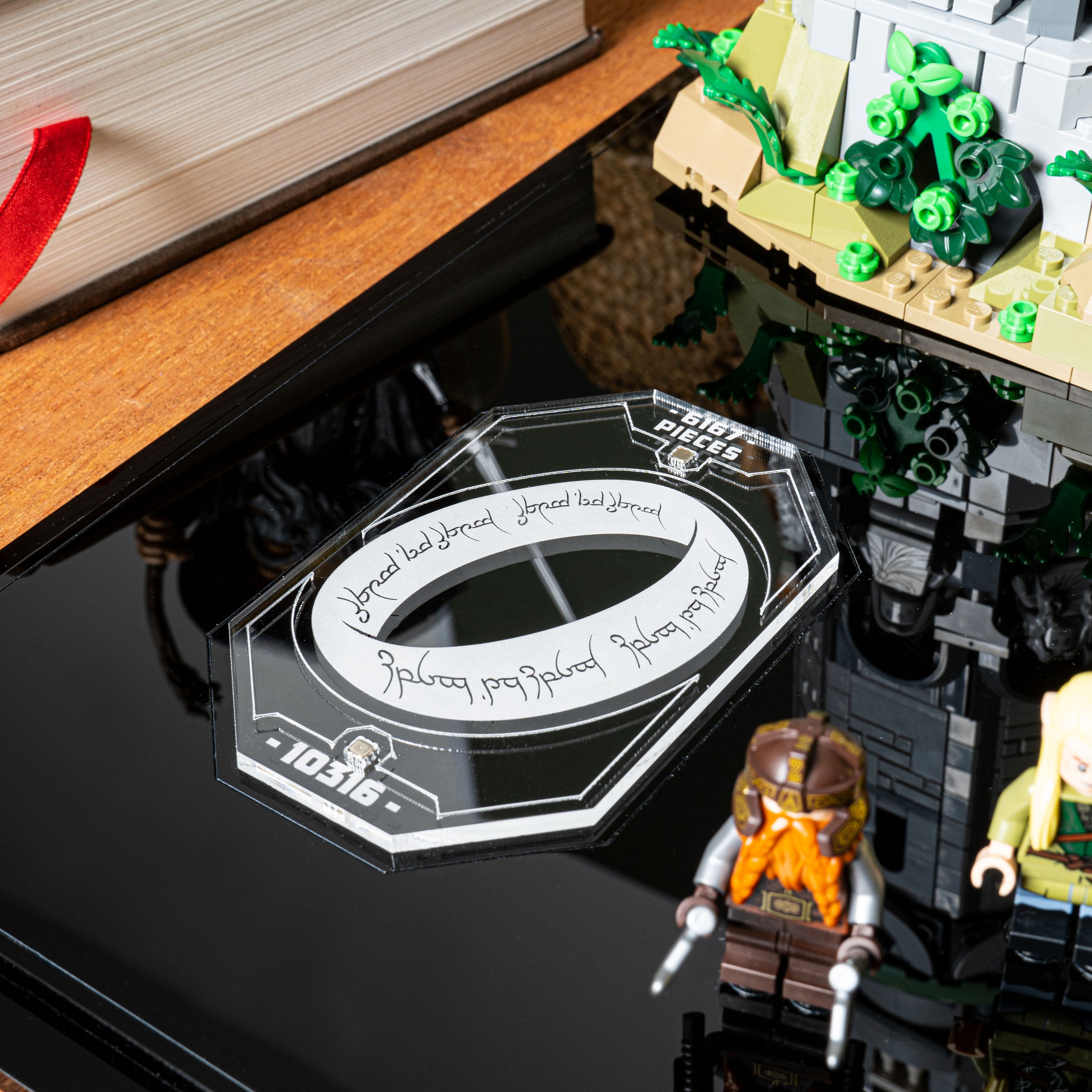 Display Case for LEGO® Icons: Lord of the Rings Rivendell™ (10316 ...