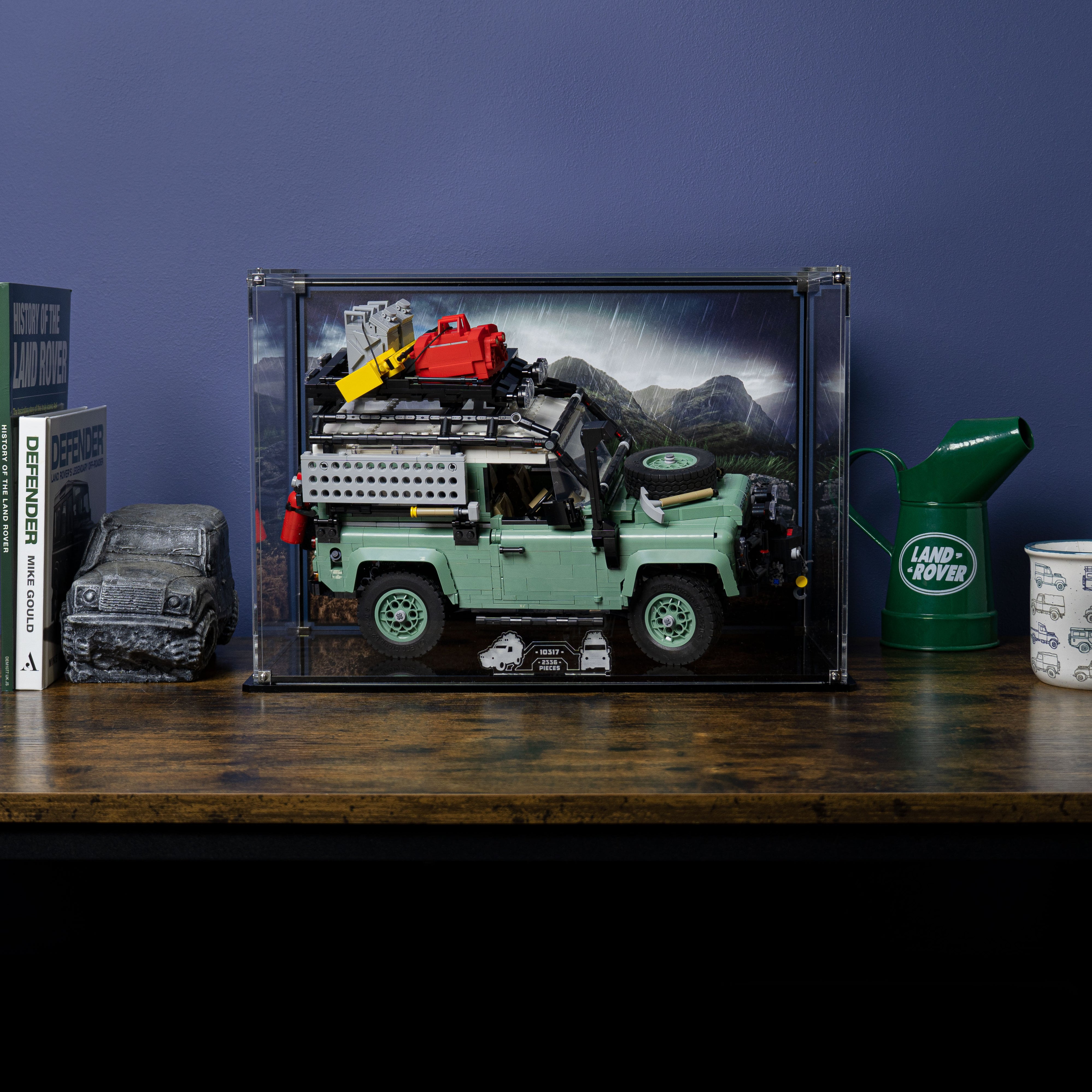 Display Case for LEGO® Icons: Land Rover Classic Defender 90 (10317 ...