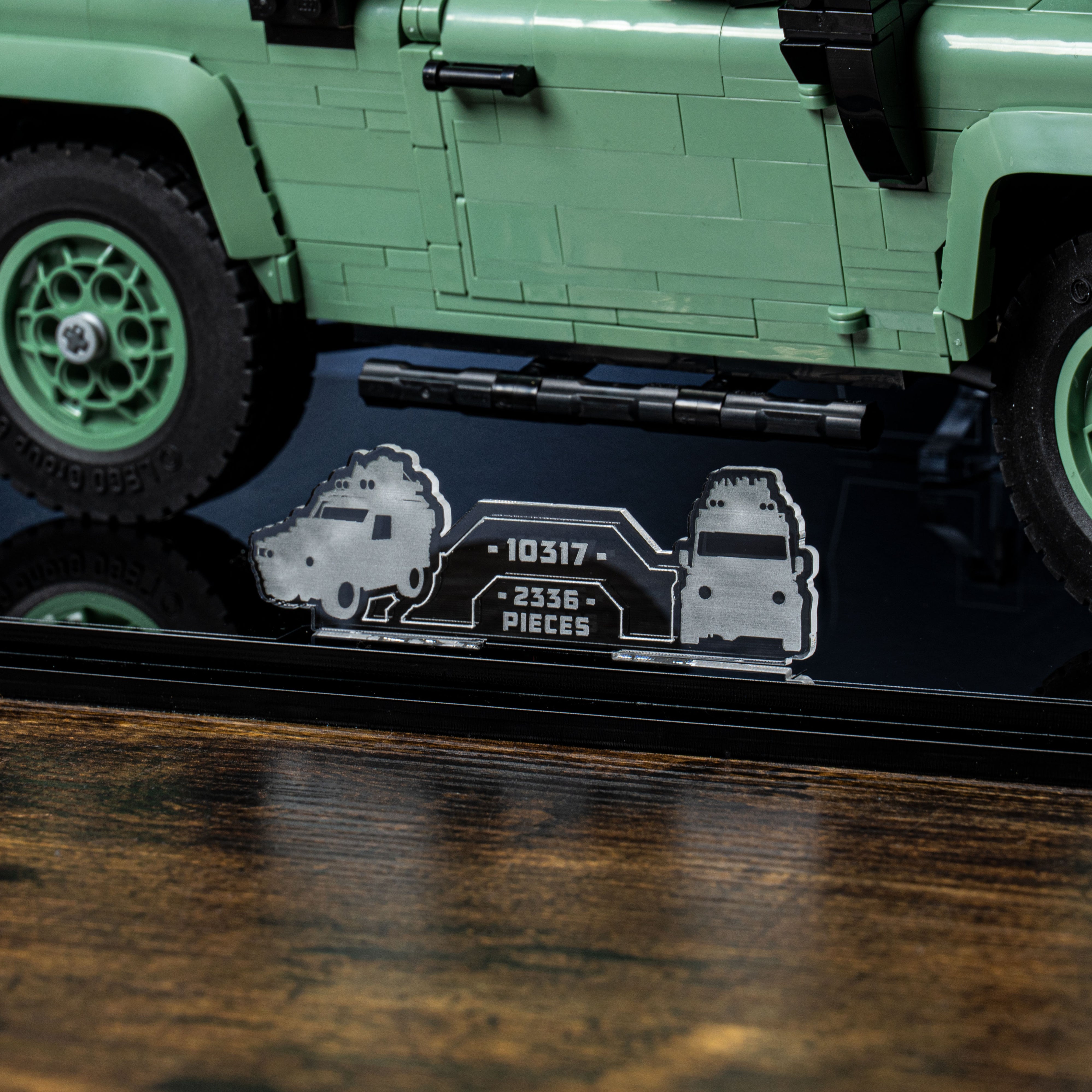 Display Case for LEGO Icons Land Rover Classic Defender 90 10317 ...