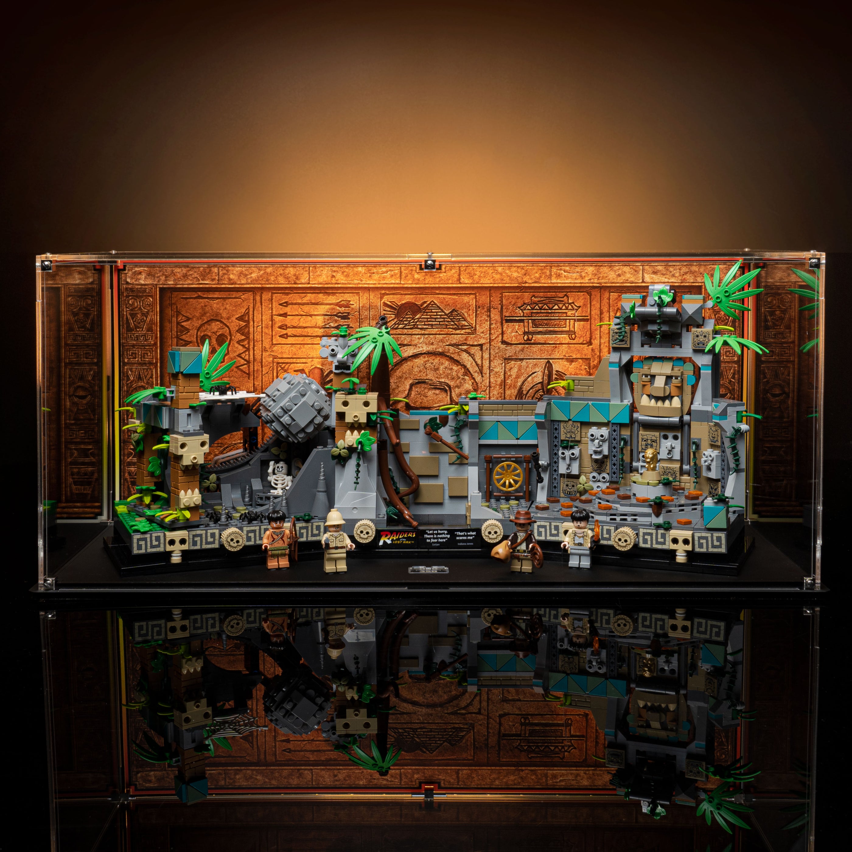 Display Case for LEGO Indiana Jones Temple of the Golden Idol 77015 ...