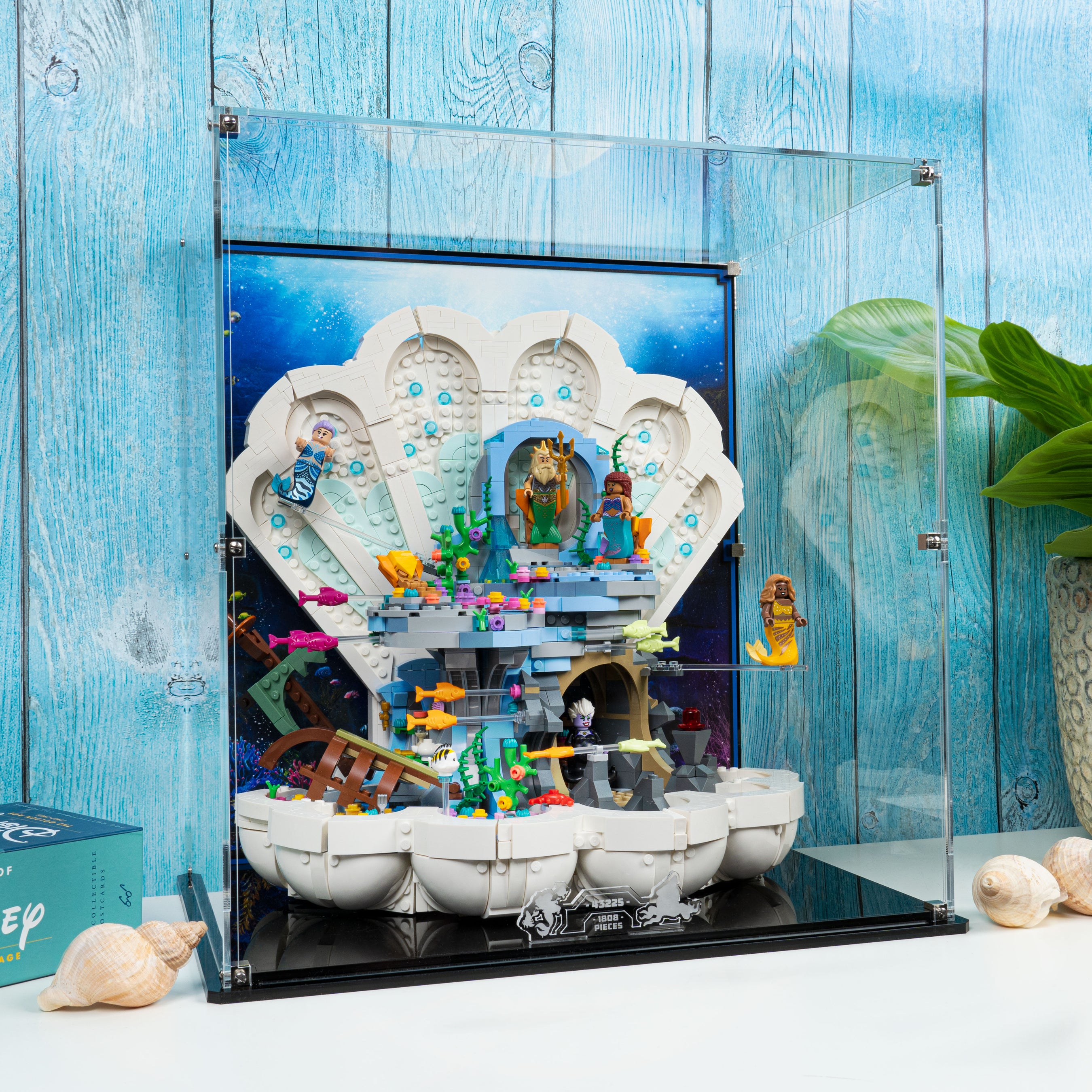 Display Case for LEGO Disney The Little Mermaid Royal Clamshell 43225 ...