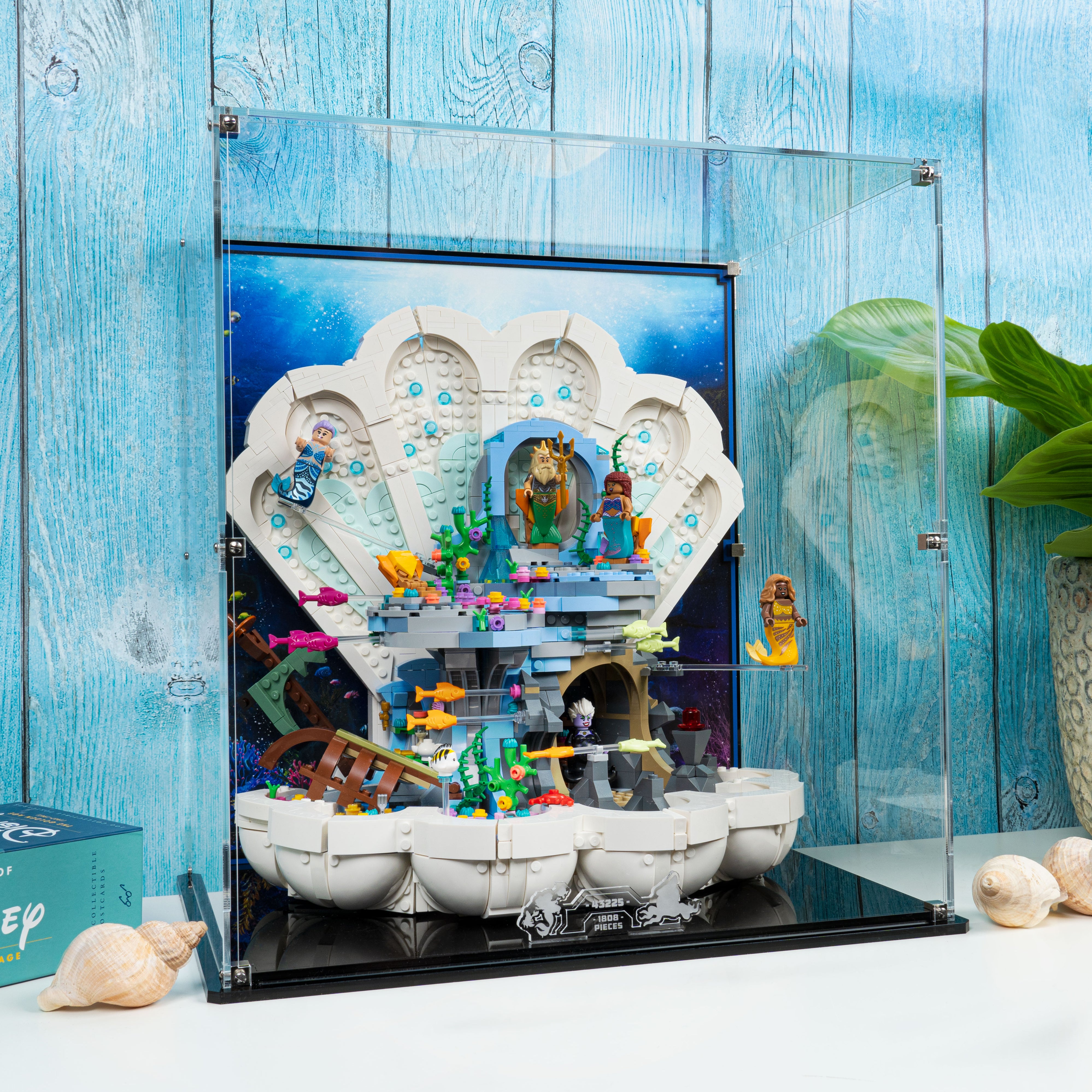 Display Case for LEGO Disney The Little Mermaid Royal Clamshell 43225 ...