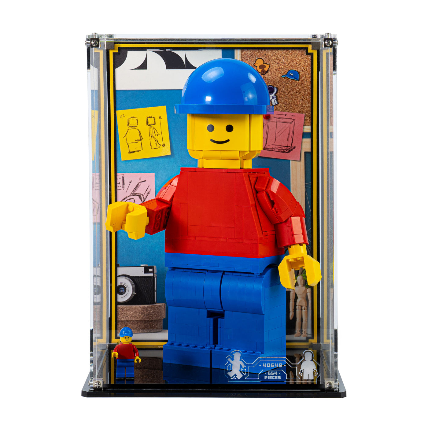 Display Case for Up-Scaled LEGO Minifigure 40649 — Wicked Brick