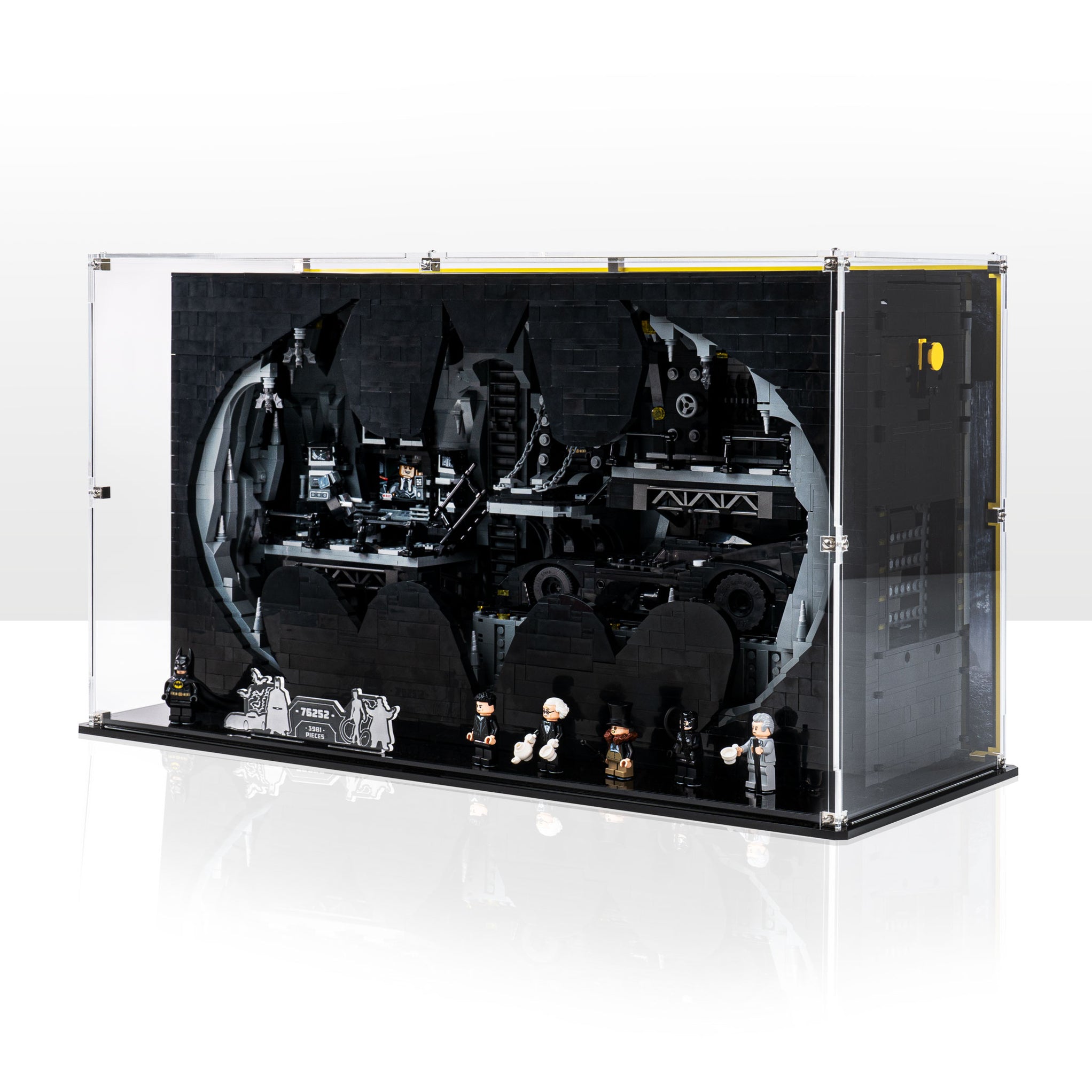 Display Case for LEGO® Batcave™ Shadow Box (76252) — Wicked Brick