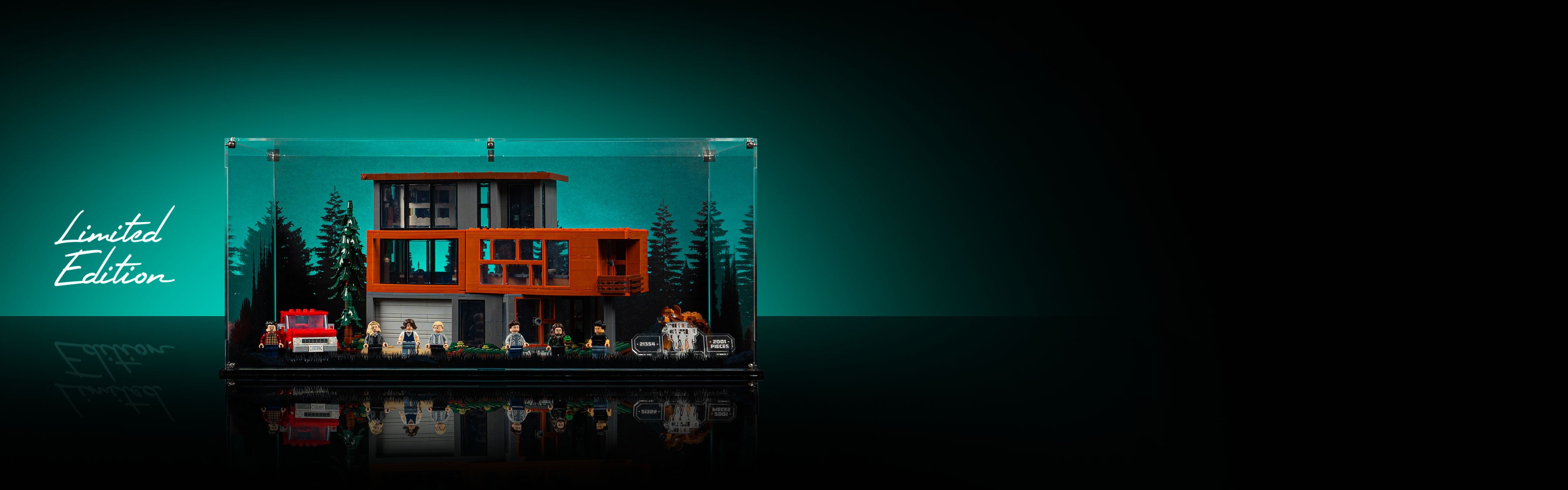 Display Cases and Stands For Pop Culture Collectables | Wicked Brick
