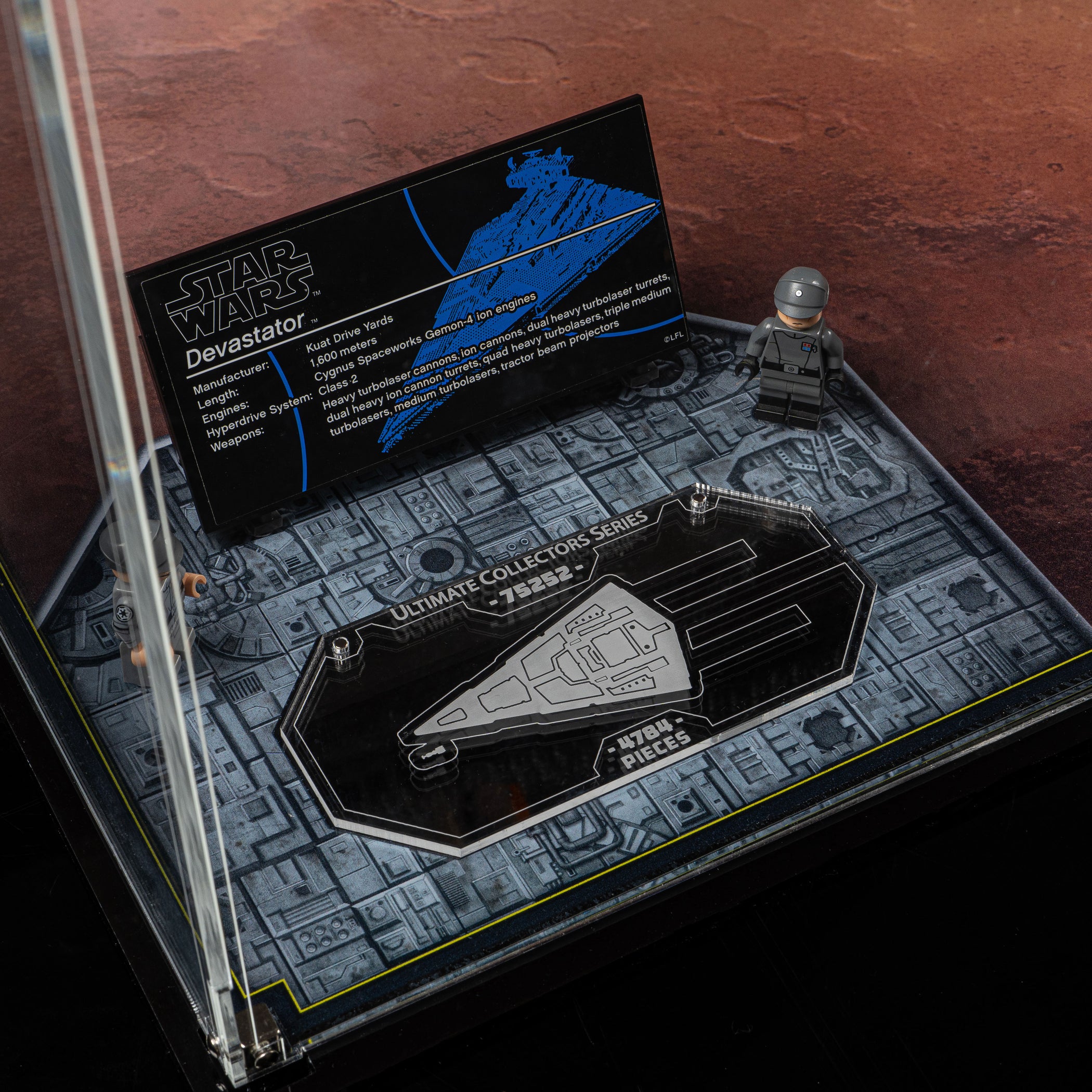 Display Case for LEGO® Star Wars™ UCS Imperial Star Destroyer™ (75252 ...