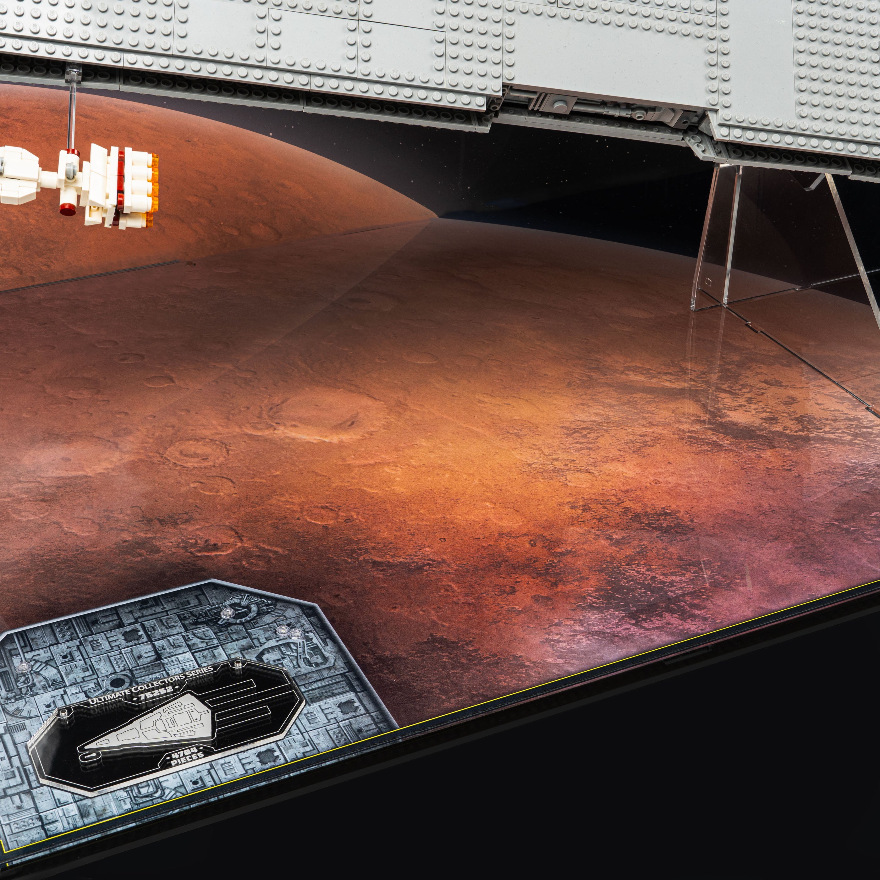 Display Case for LEGO Star Wars UCS Imperial Star Destroyer 75252 ...