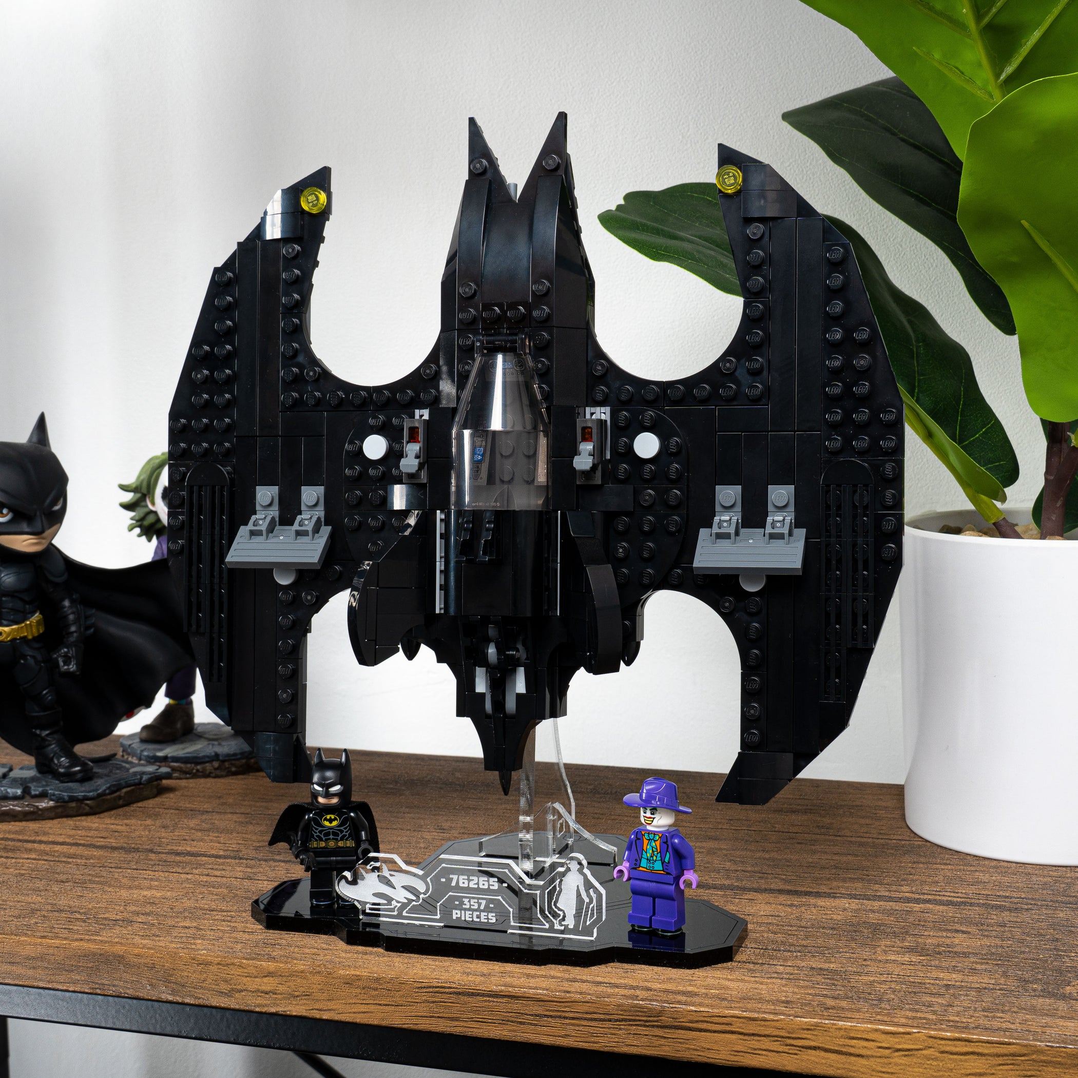 Display Stand for LEGO® Batman: Batwing: Batman™ vs. The Joker™ (76265 ...
