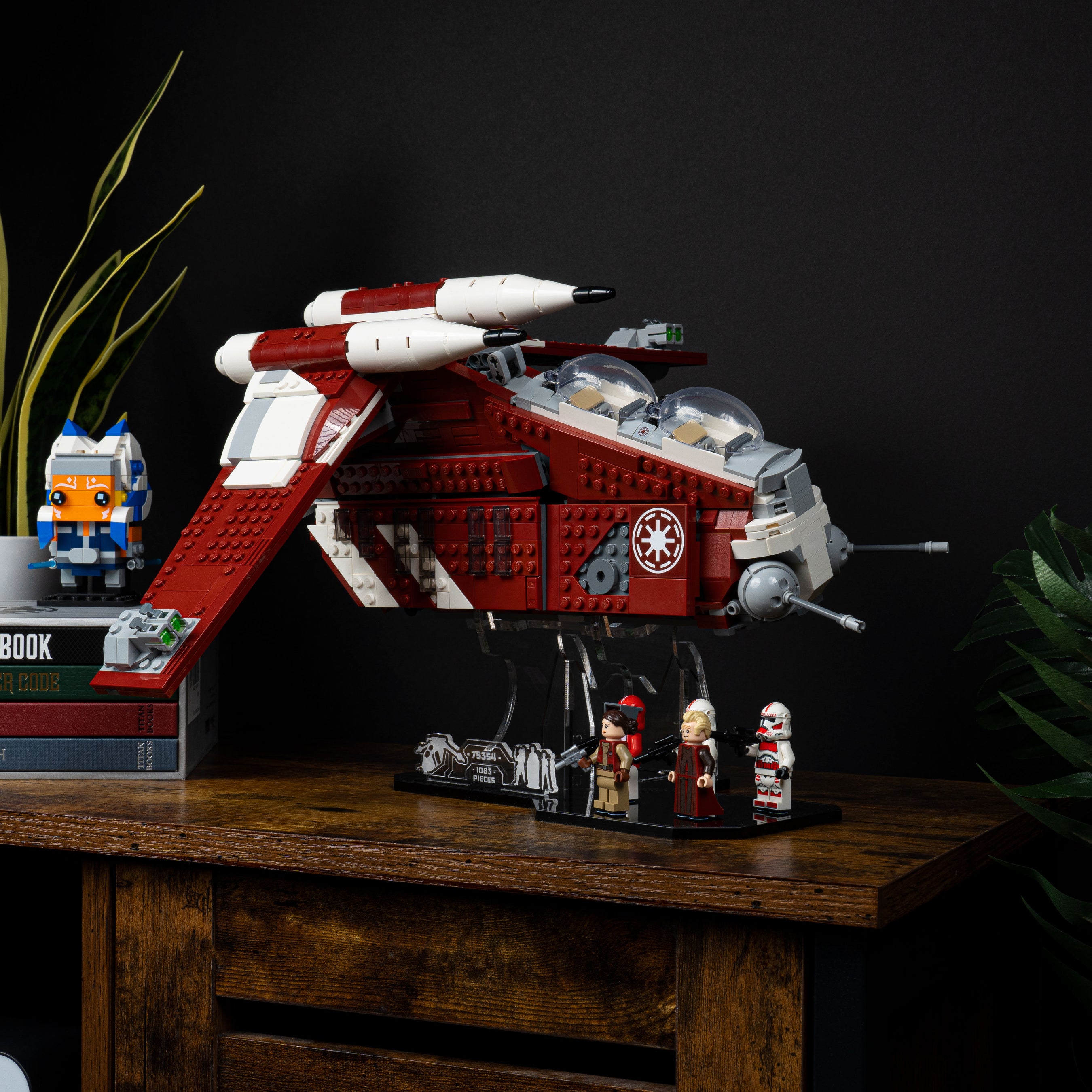 Display Stand for LEGO Star Wars Coruscant Guard Gunship 75354 — Wicked ...