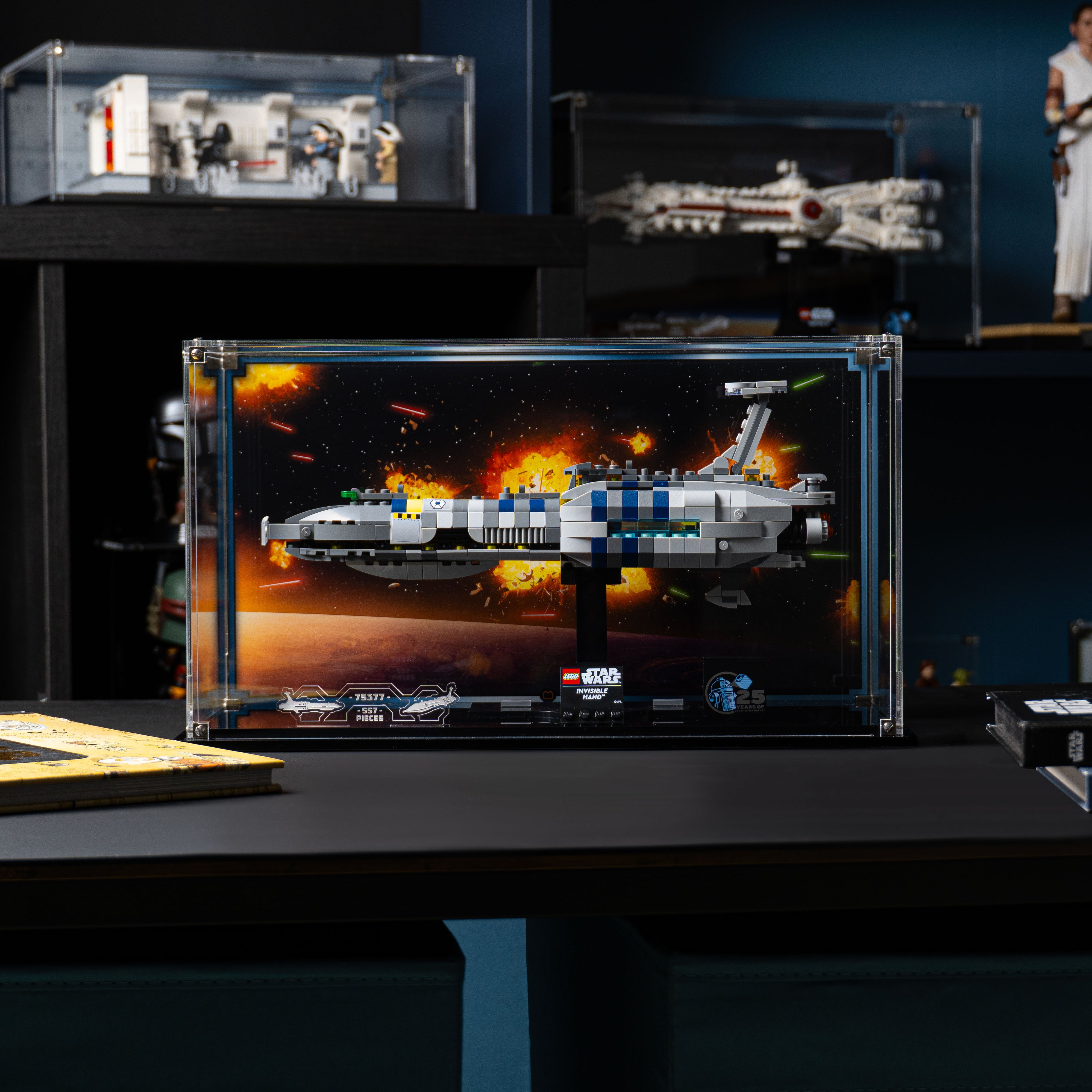 Display Case for LEGO Star Wars Invisible Hand 75377 — Wicked Brick
