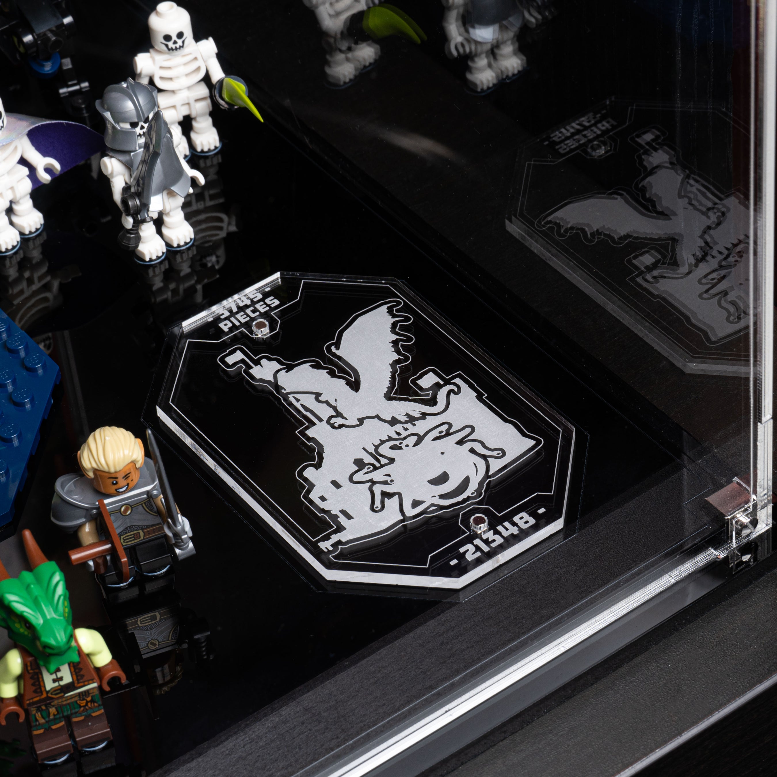 Display Case for LEGO® Dungeons & Dragons (21348) — Wicked Brick