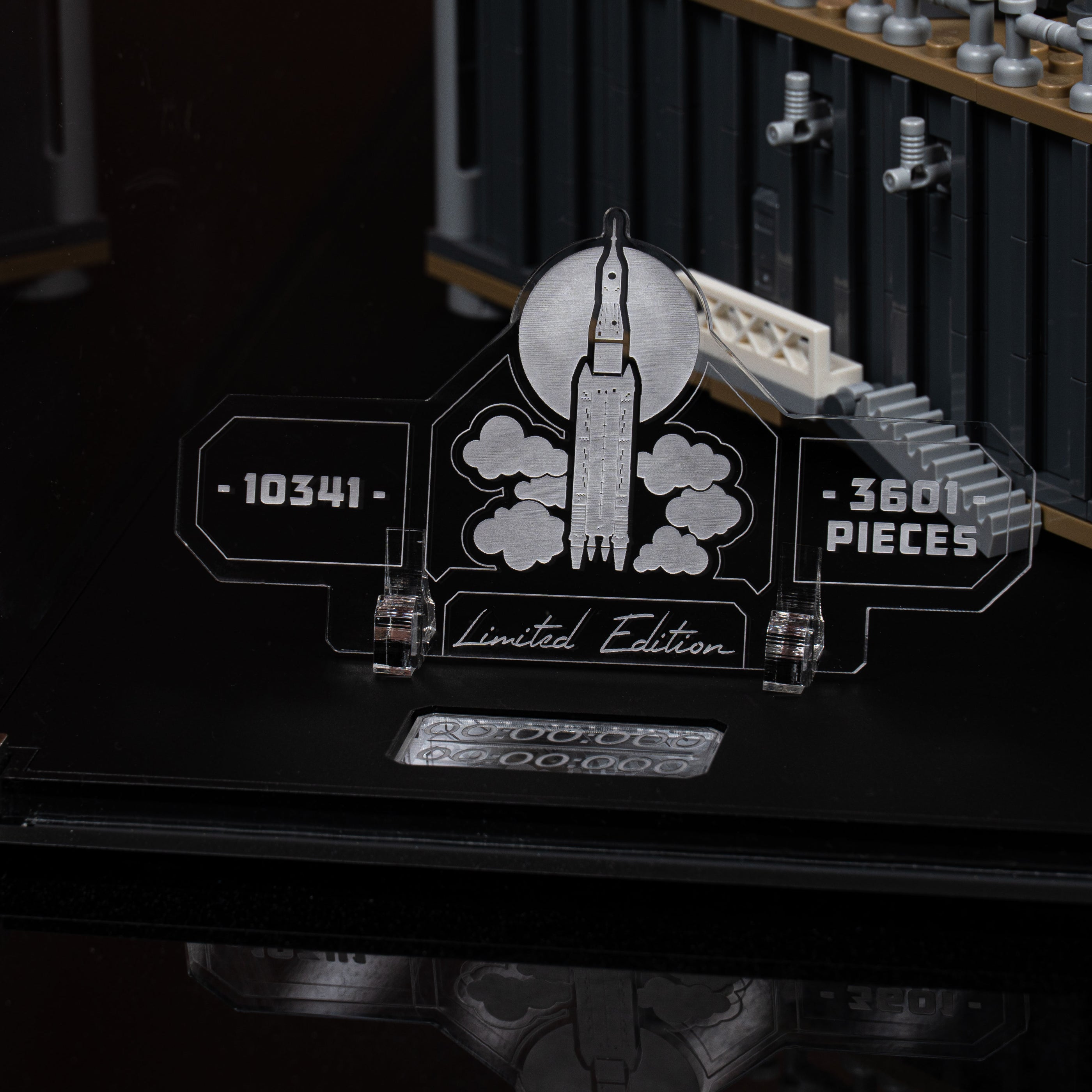 Display Case for LEGO Icons NASA Artemis Space Launch System 10341 ...