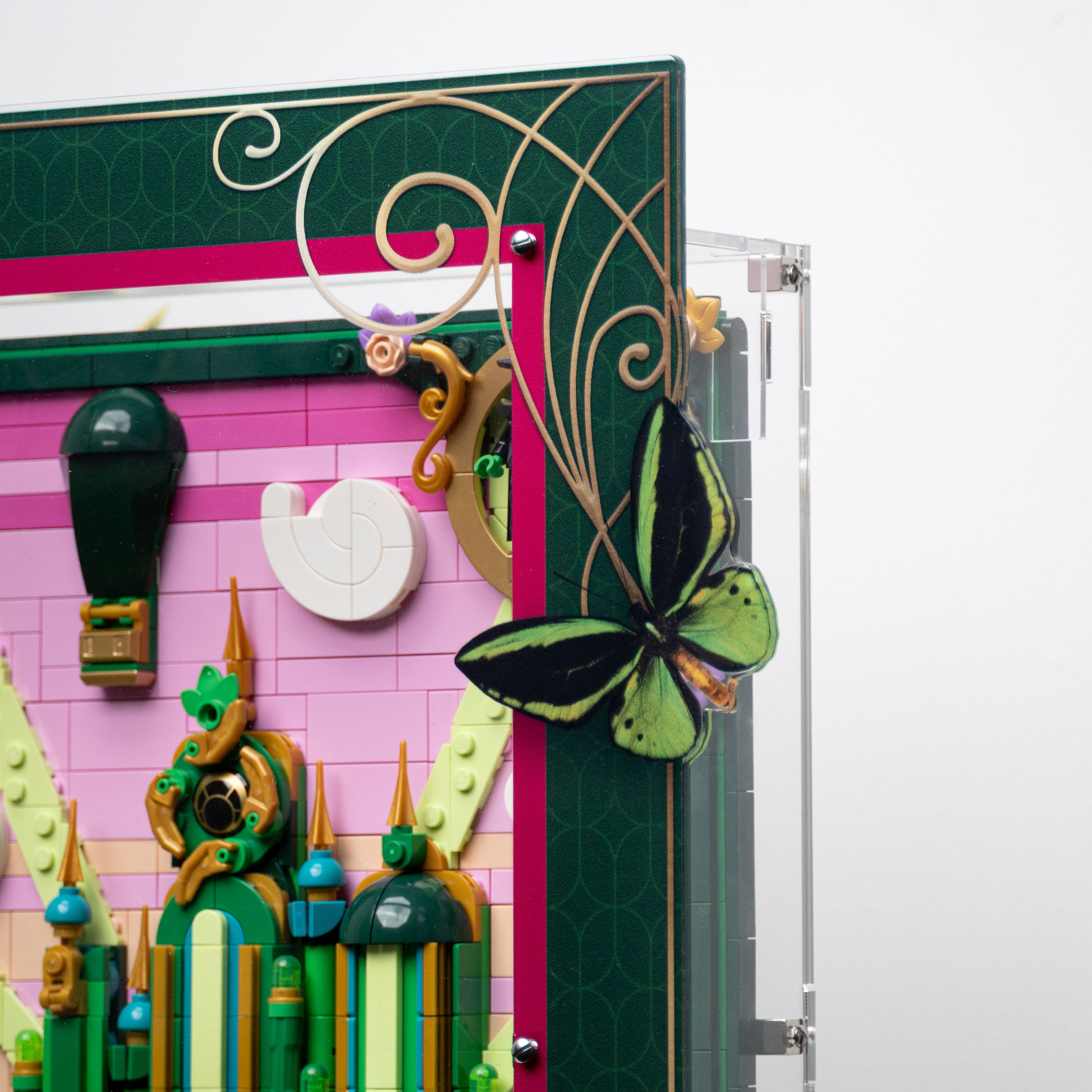 Wall Mounted Display Case for LEGO Wicked Emerald City Wall Art 75685 ...