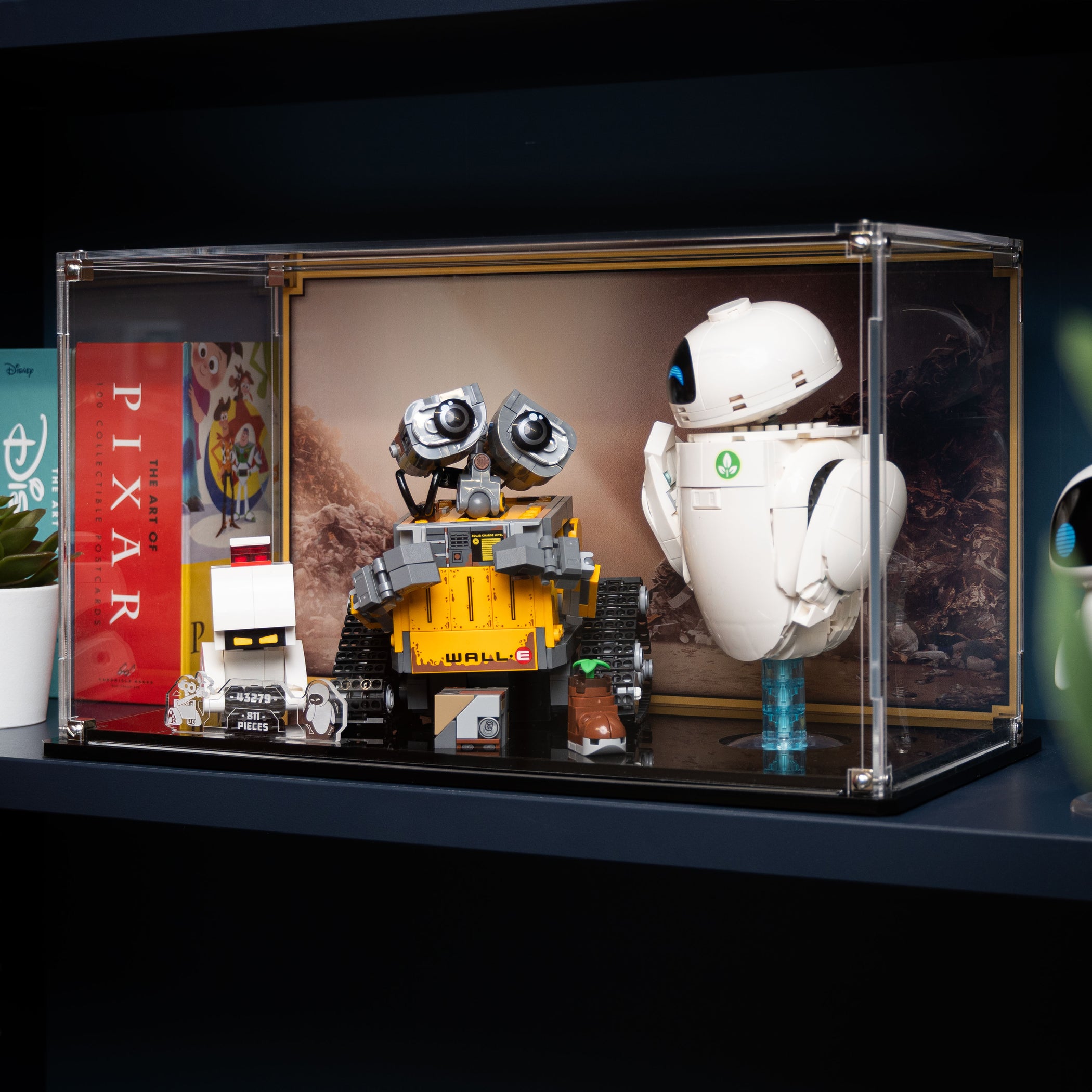 Display Case for LEGO Disney WALL-E and EVE 43279 — Wicked Brick
