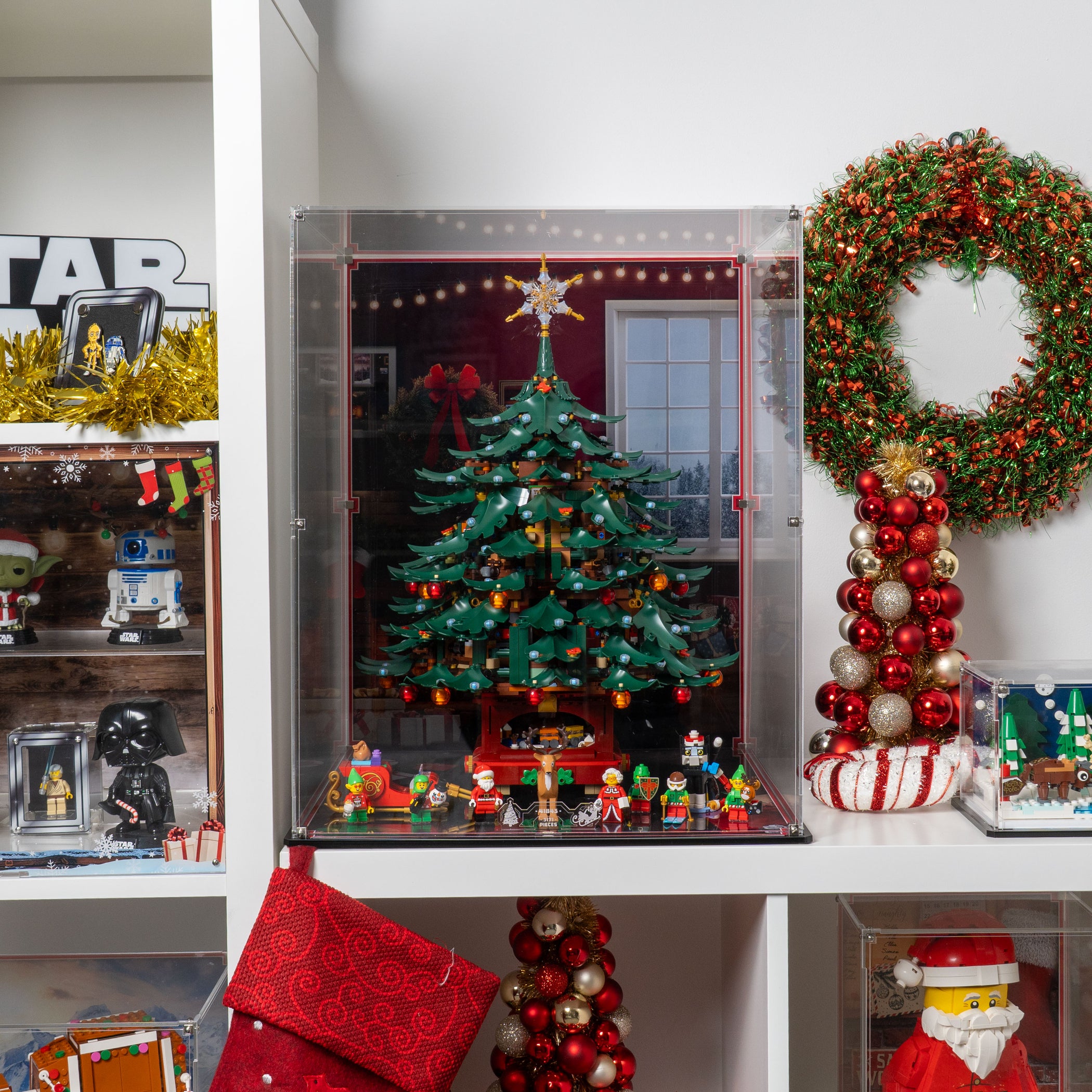 Display Case for LEGO® Family Christmas Tree (41843) — Wicked Brick