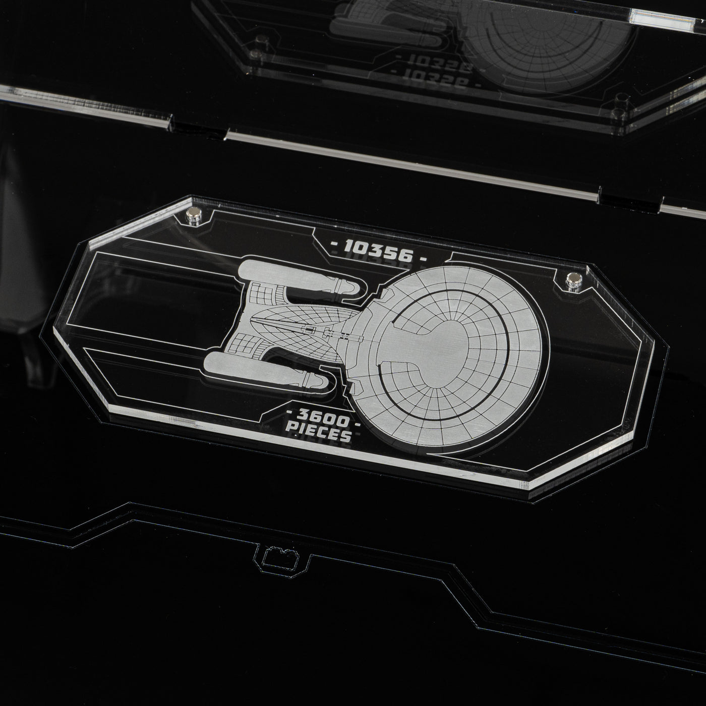 Display Stand for LEGO® Star Trek: U.S.S. Enterprise NCC-1701-D™ (1035 ...