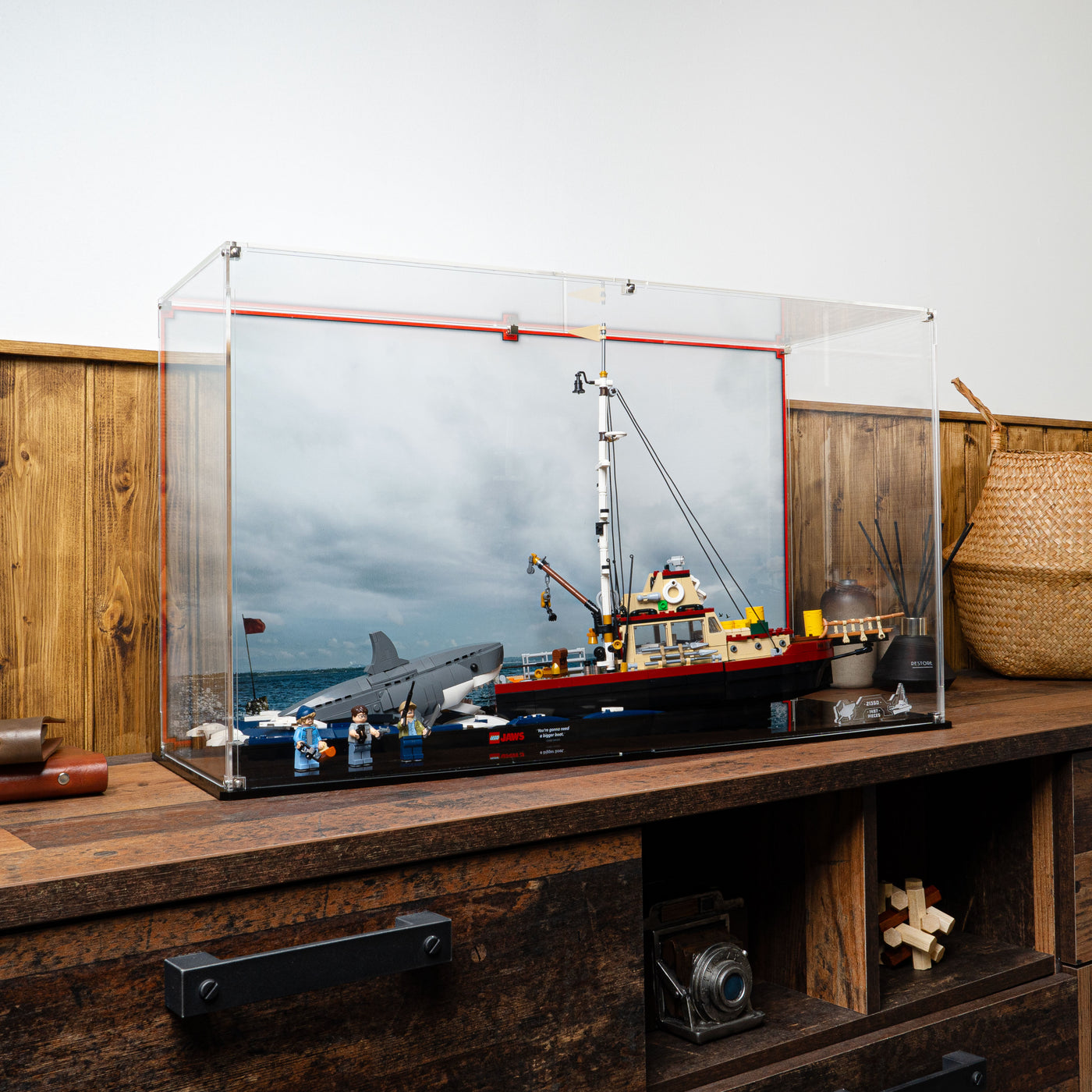 Display Case for LEGO® Ideas Jaws (21350) — Wicked Brick