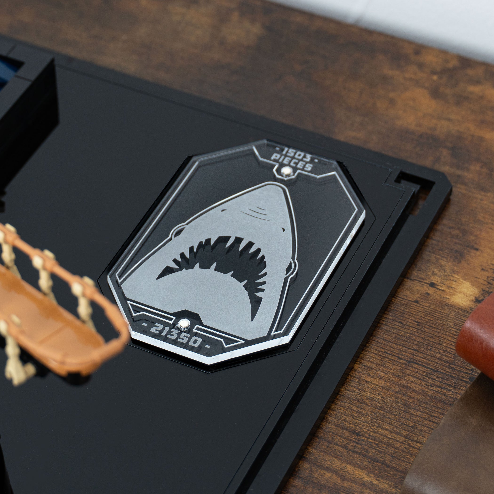 Display Case for LEGO Ideas Jaws 21350 — Wicked Brick