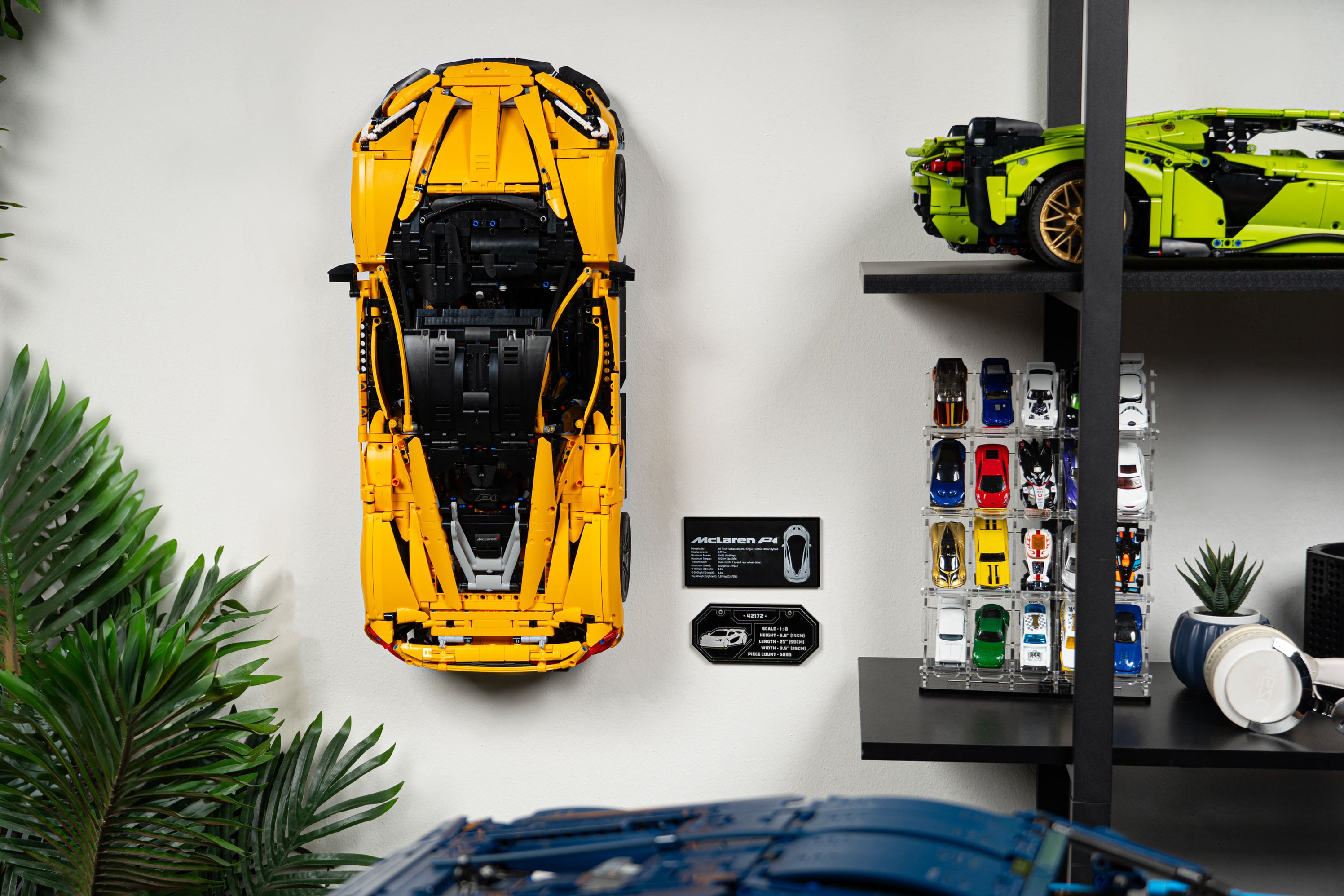 Wall Mounted Display for LEGO® Technic™ McLaren P1™ (42172) — Wicked Brick