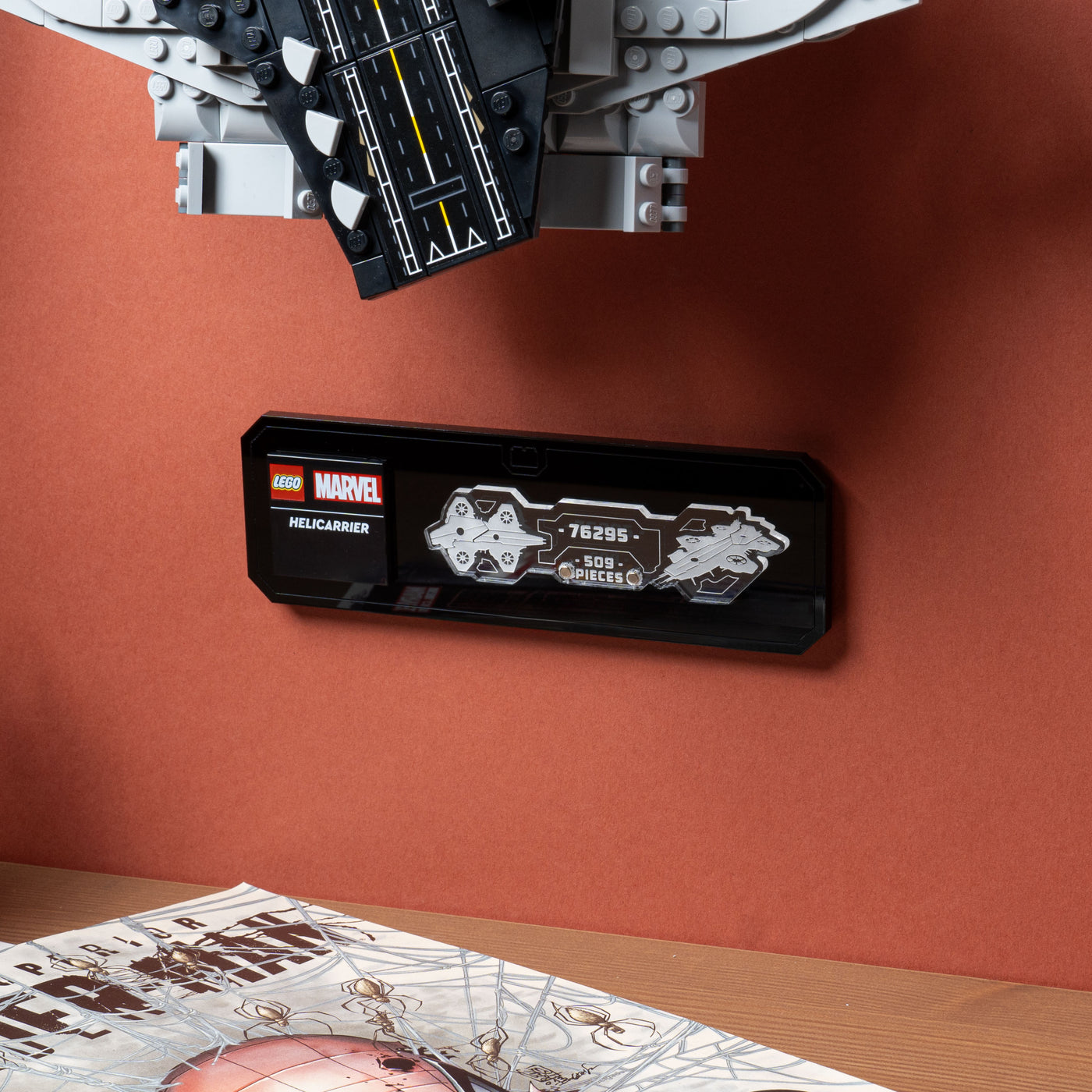 Wall Mounted Display Stand for LEGO® Marvel™ The Avengers Helicarrier ...