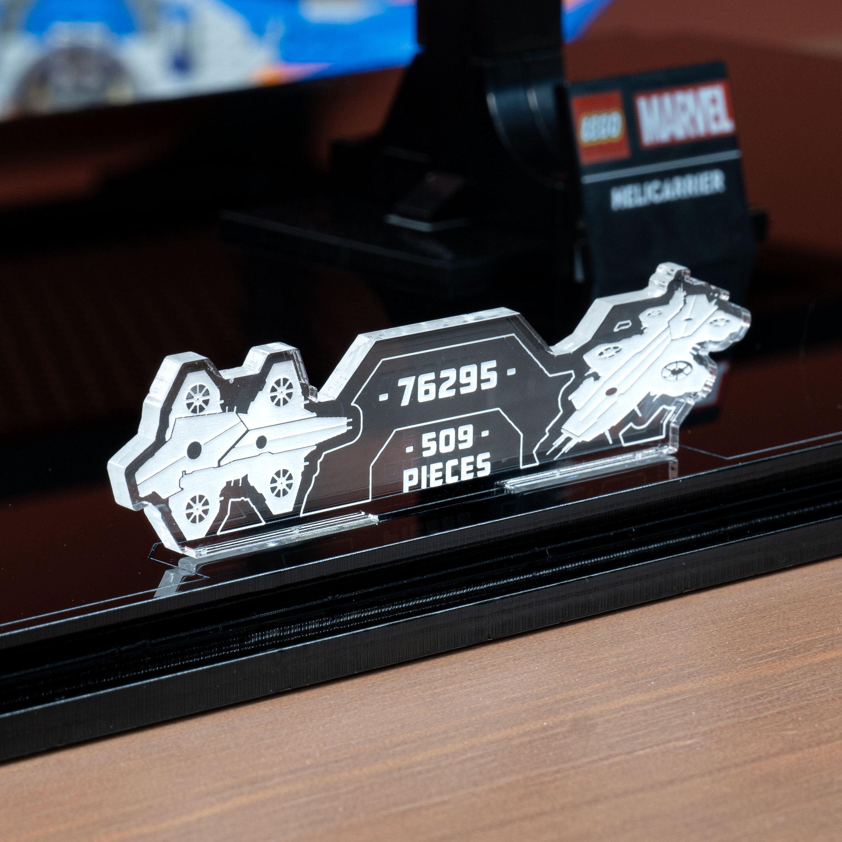 Display Case for LEGO Marvel The Avengers Helicarrier 76295 — Wicked Brick