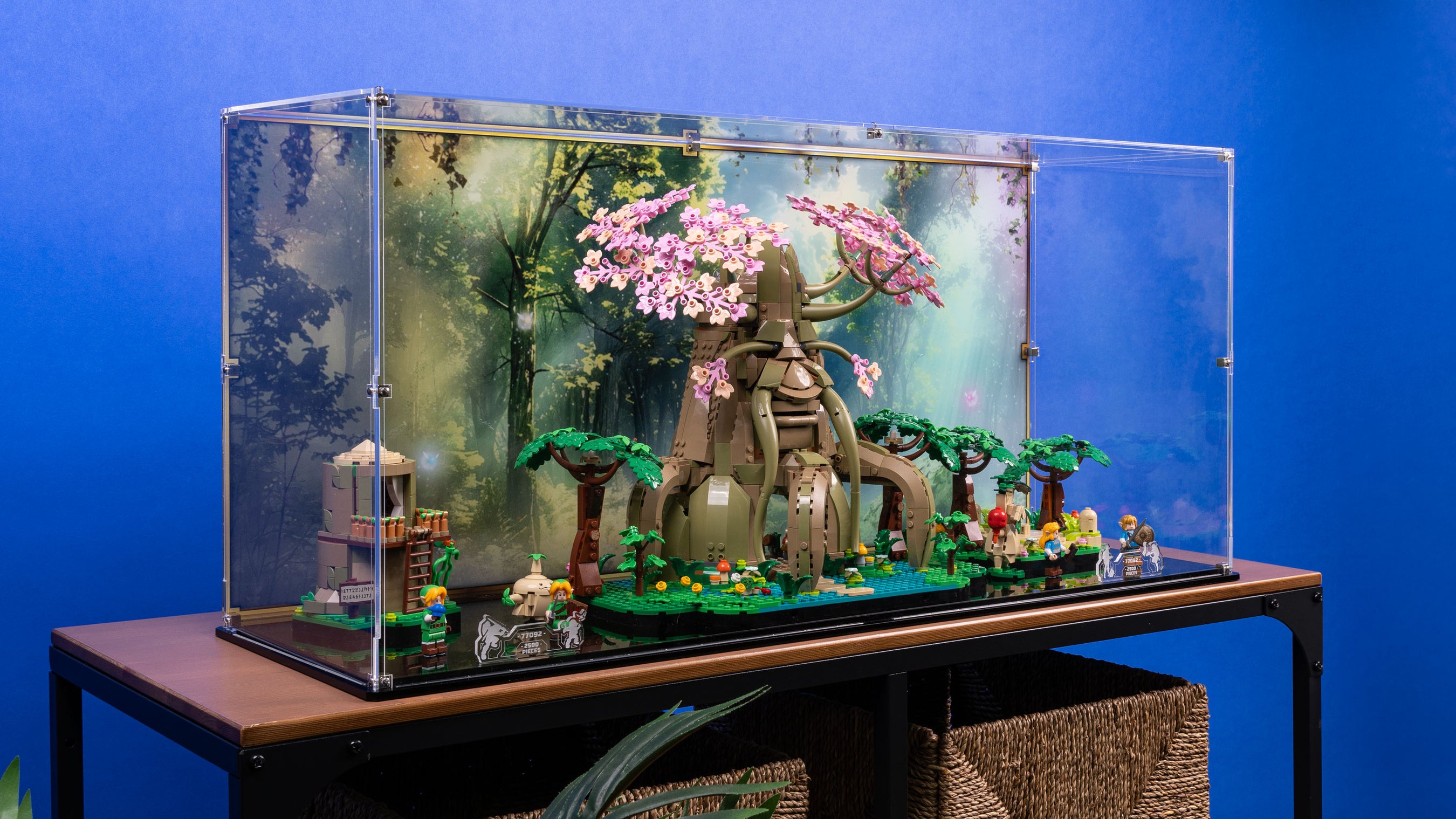 Display Case for LEGO® The Legend of Zelda Great Deku Tree 2-in-1 (770 ...