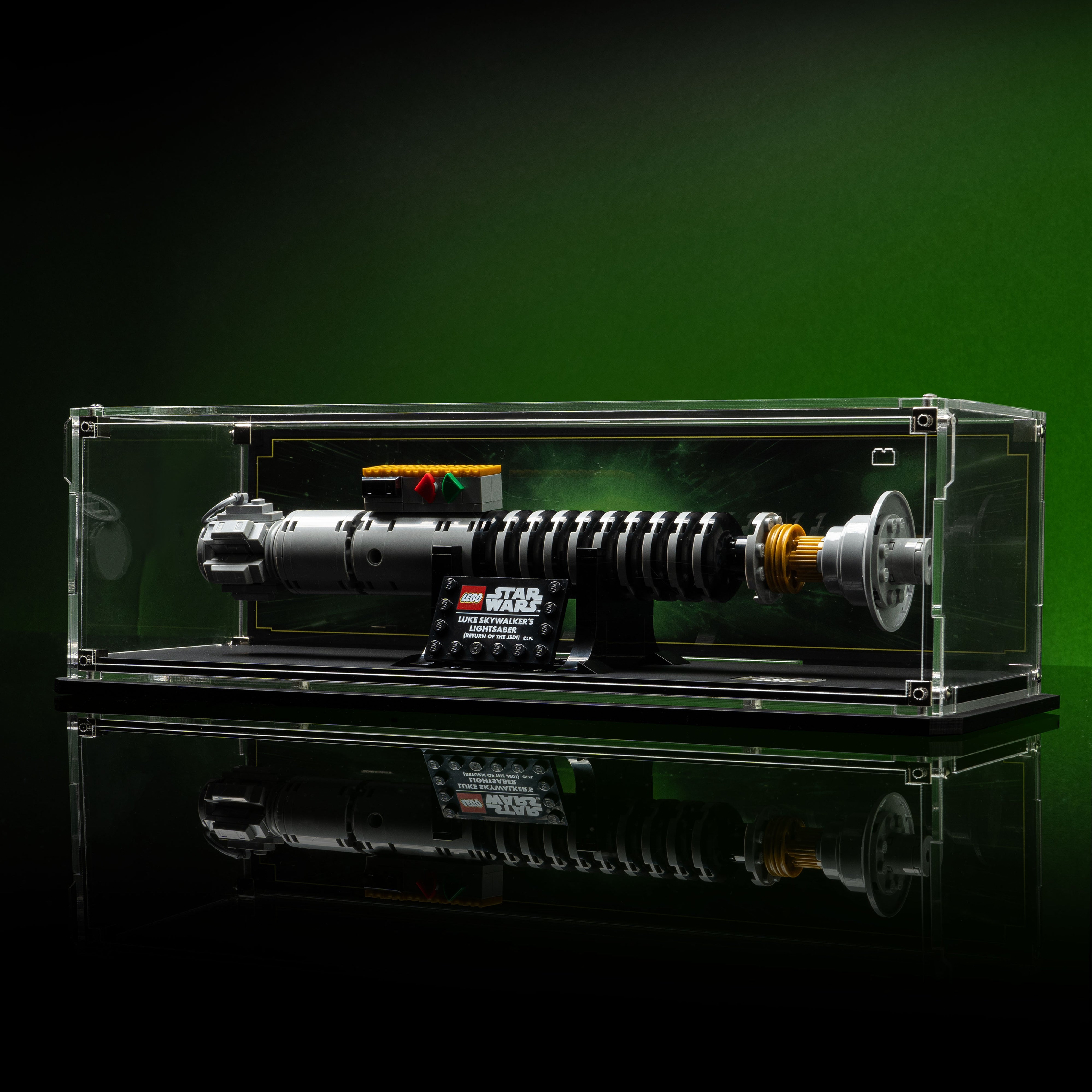 Display Case for LEGO Star Wars Luke Skywalker’s Lightsaber 40730 ...