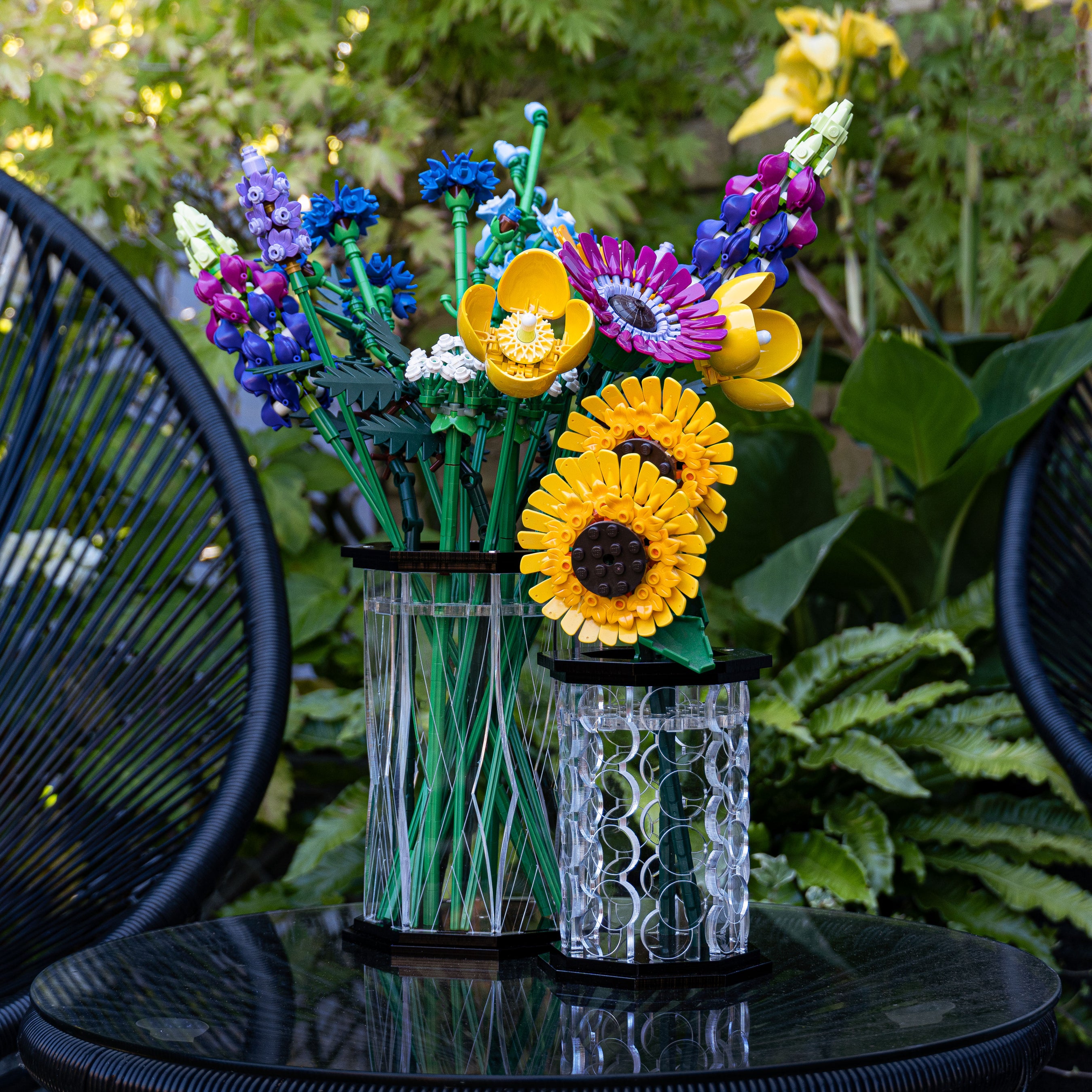 Display Vase for LEGO® Flowers - Black — Wicked Brick