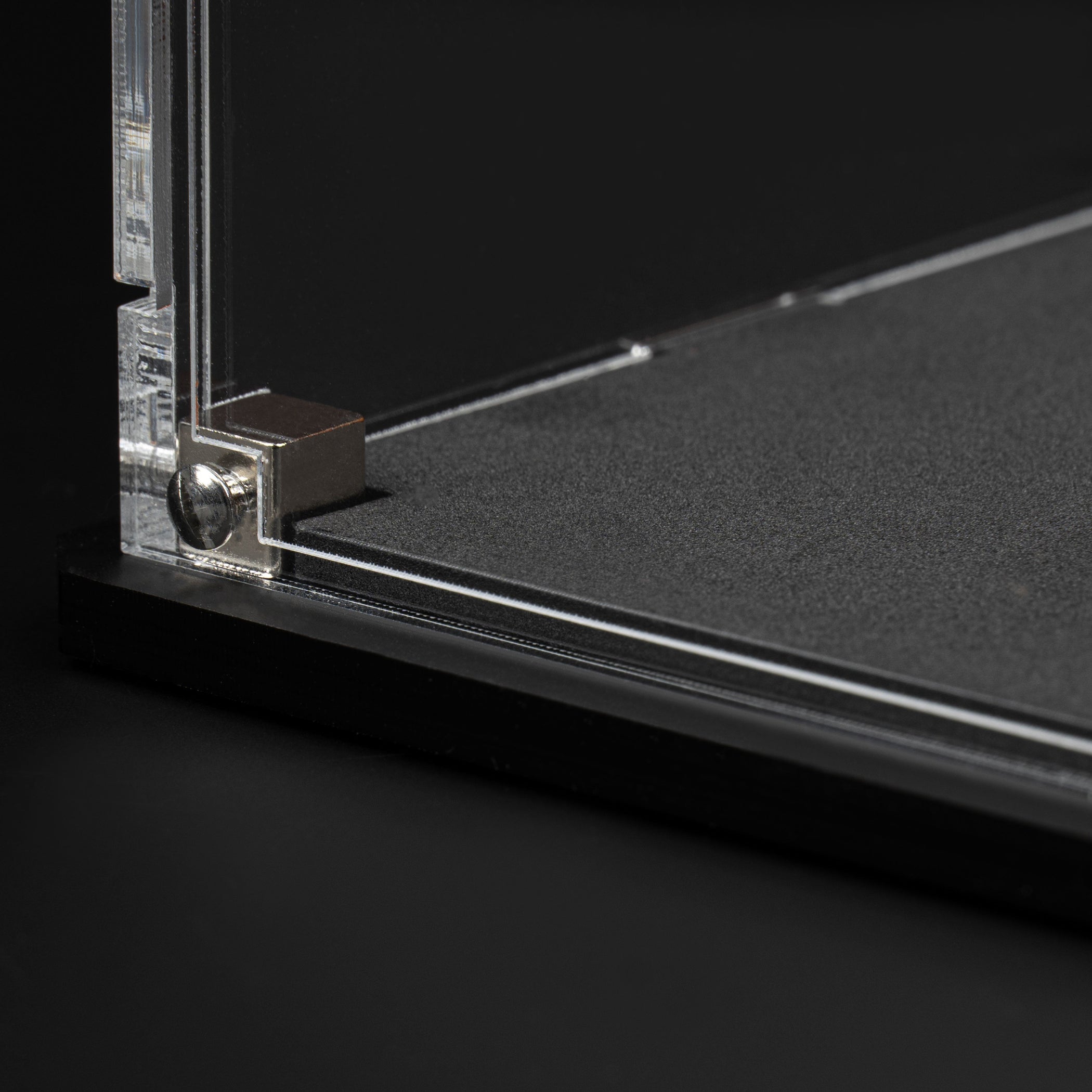 Miniature Display Case for Warhammer with Eternal Conflict Background ...