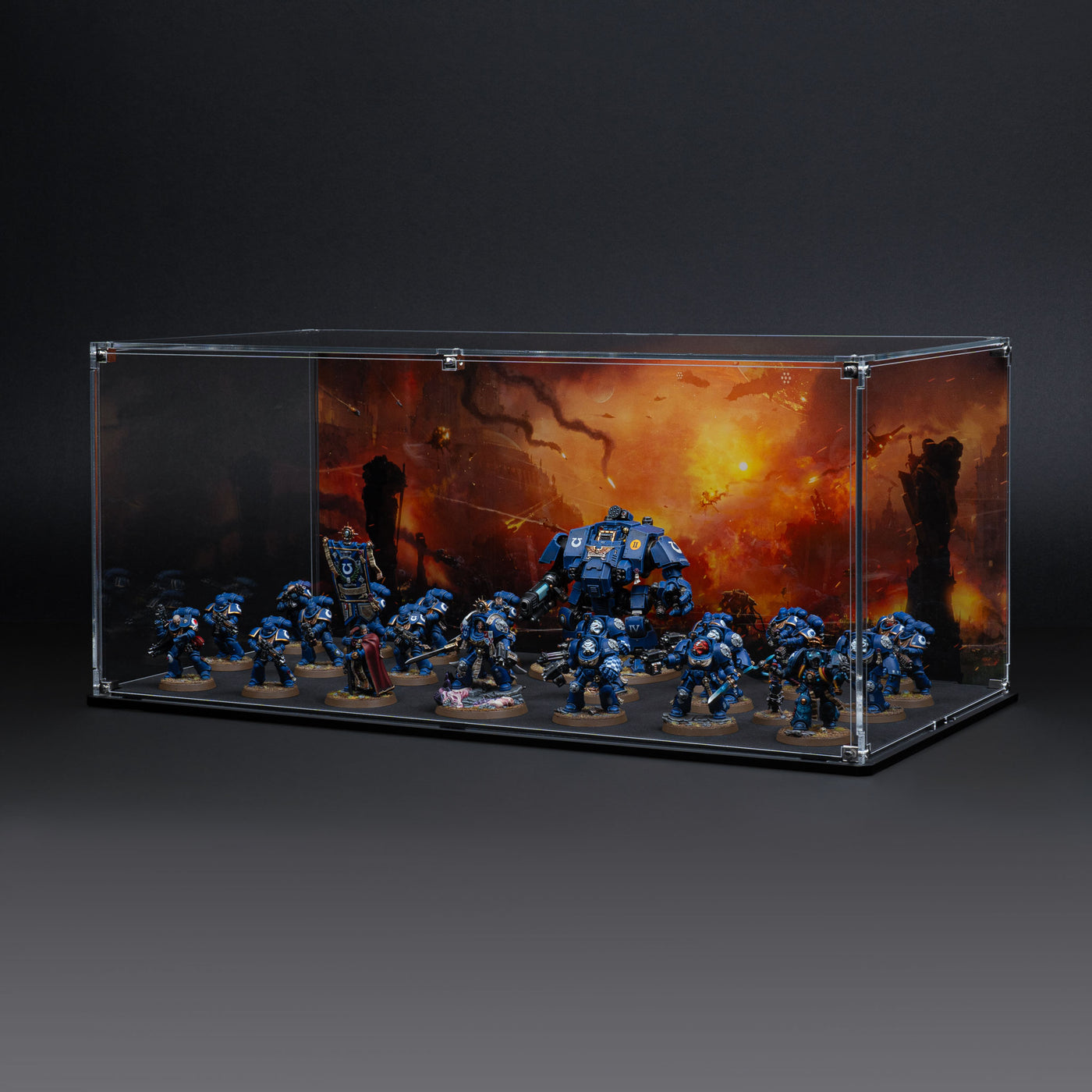 Display Case for Warhammer® Army with Endless War Background — Wicked Brick