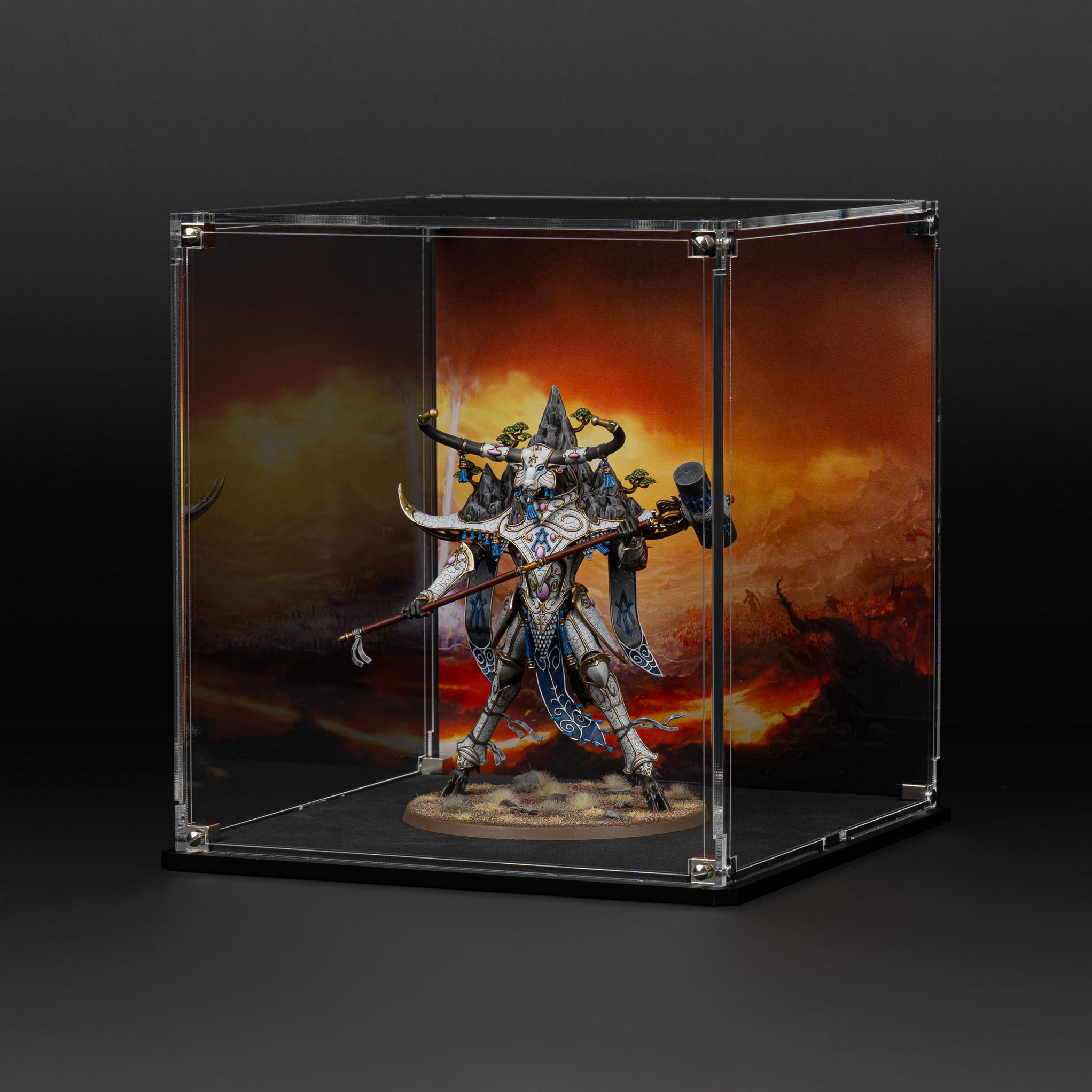 Oversized Miniature Display Case for Warhammer® with Eternal Conflict ...
