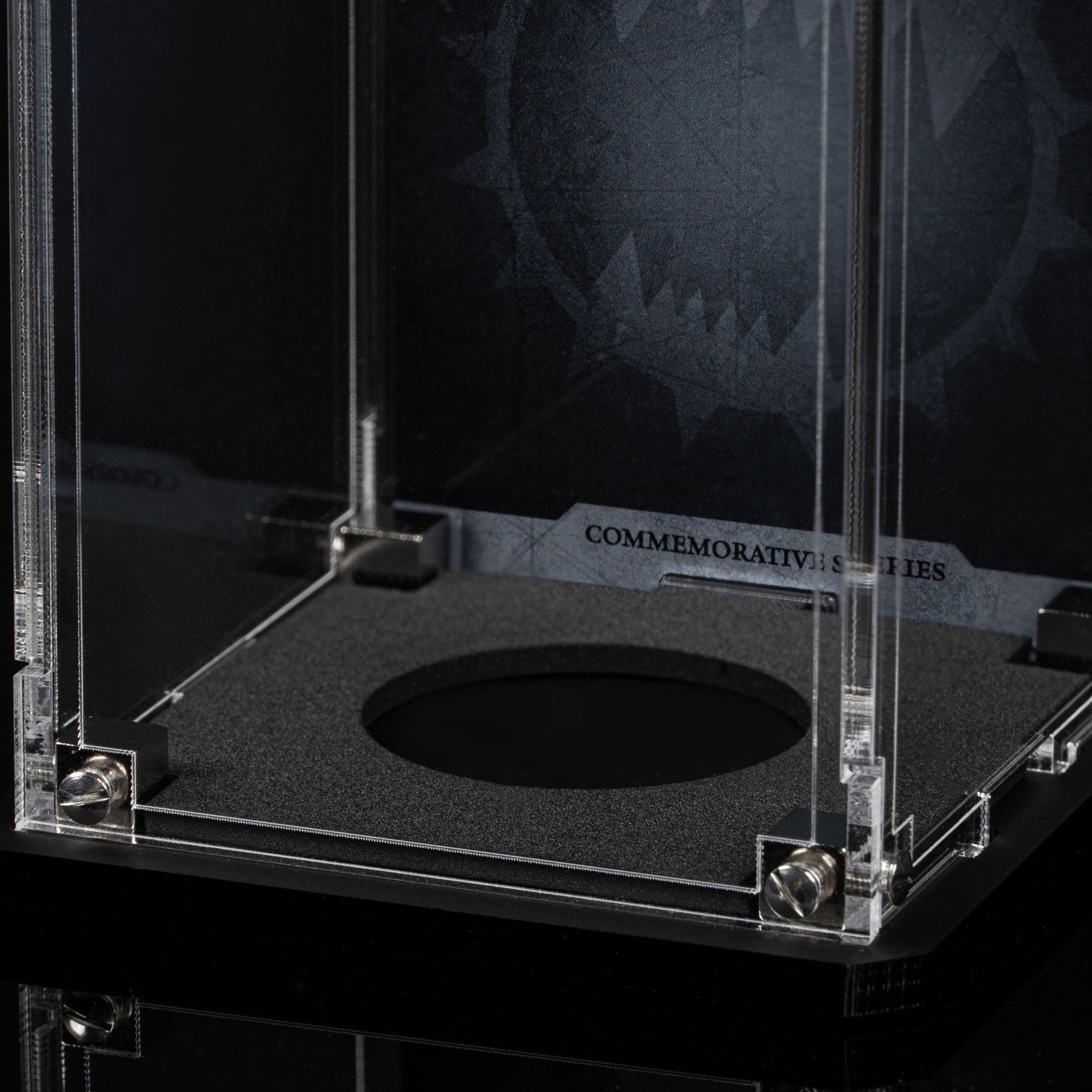 Display Case for Warhammer®+ World Eaters Terminator - Azrakh the Anni ...