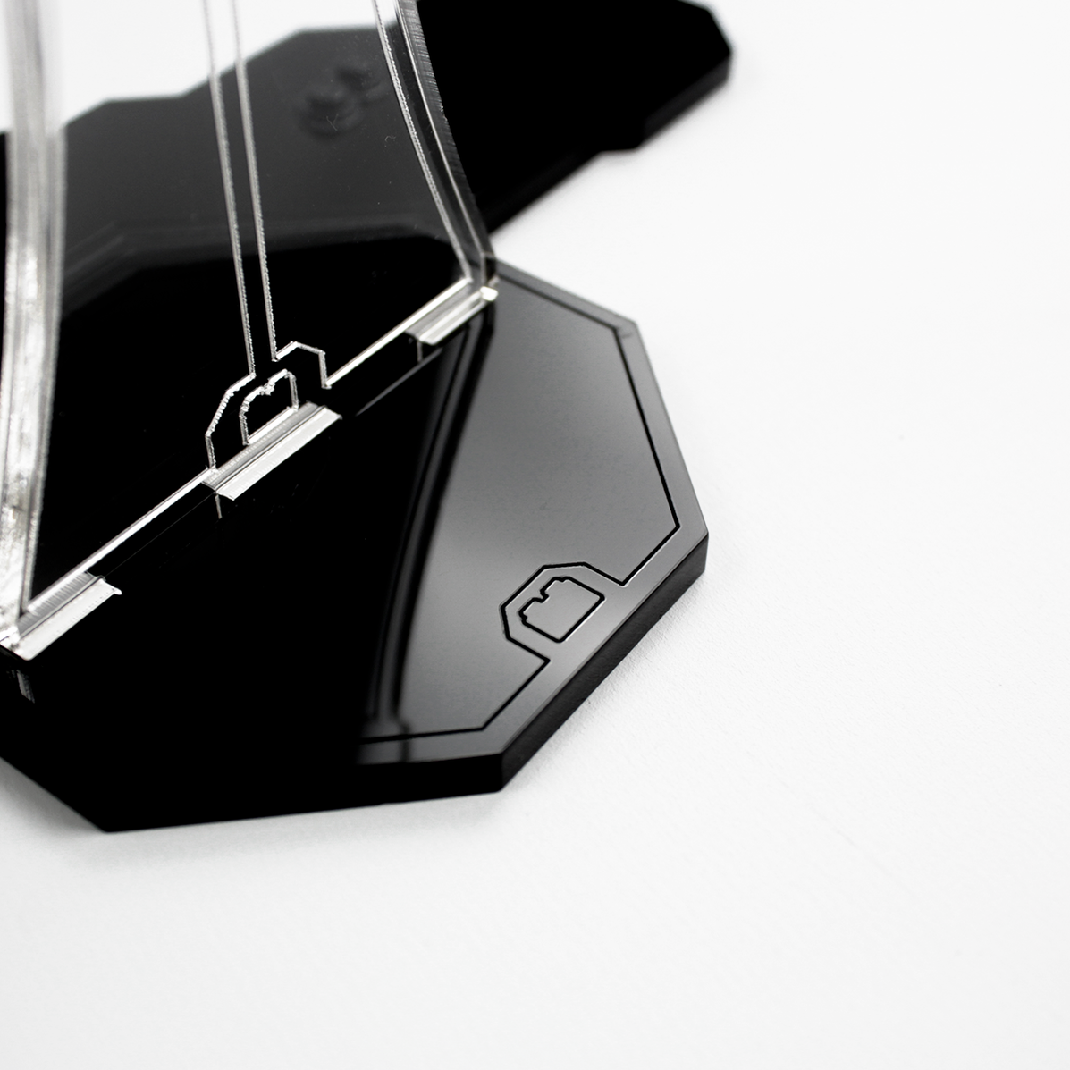 Display Stand for LEGO® Marvel: Captain Marvel and the Skrull Attack ...